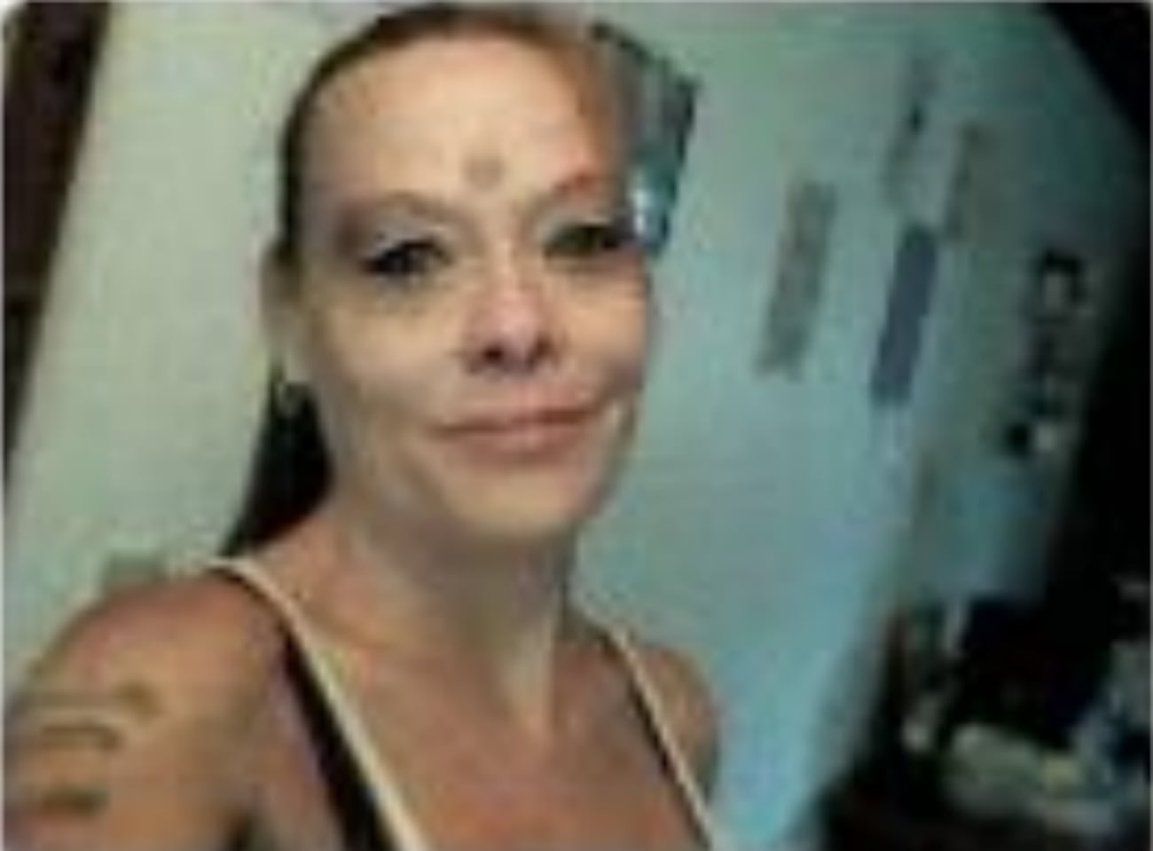 Identity Of 42 Year Old Woman Found Dead On Side Of The Road In Bullitt